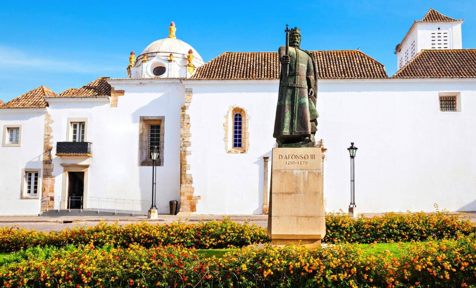 Faro : Un tour des lieux incontournables de la perle du sud du Portugal