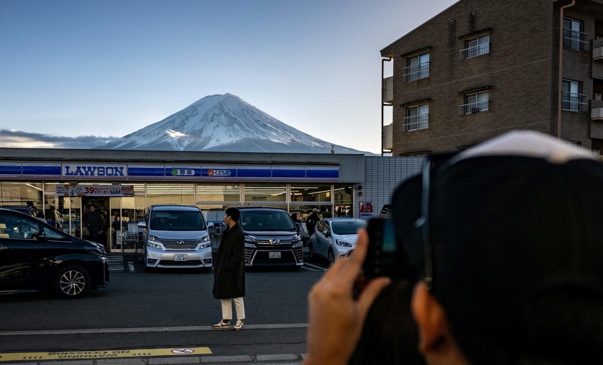 Le Japon bloque un célèbre point de vue sur le mont Fuji face à l ...