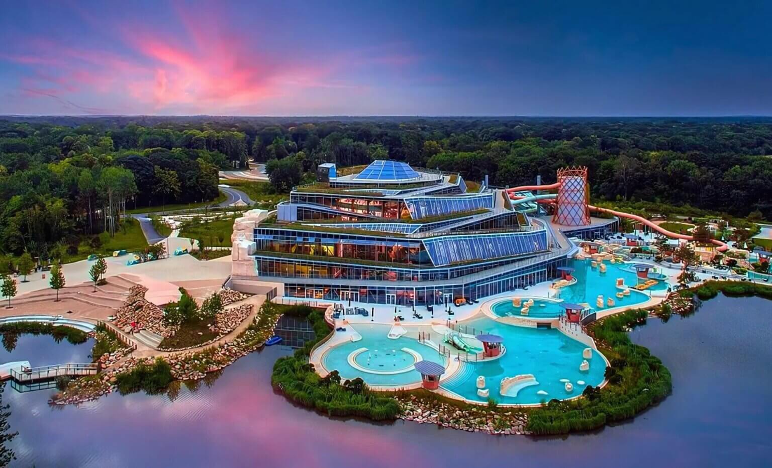 À deux pas de Disneyland, ce parc aquatique va transformer votre été à ...